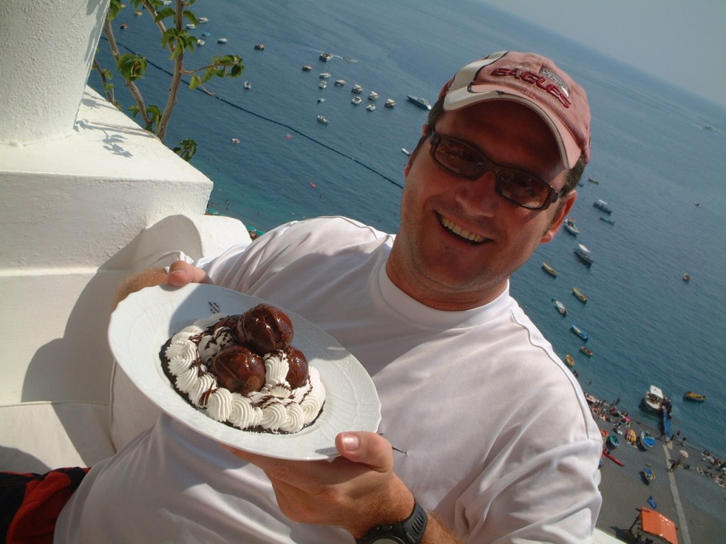 Joe eating ice cream - Men's Running