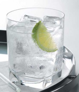 recipe-Original-GREY-GOOSE-AND-SPARKLING-WATER-feature - Men's Running