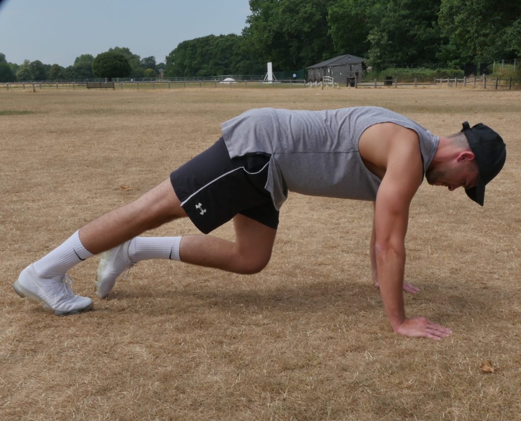 Five beneficial mobilisation exercises for running - Men's Running